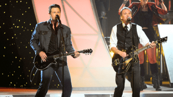 Loretta Lynn Passes Away At 90