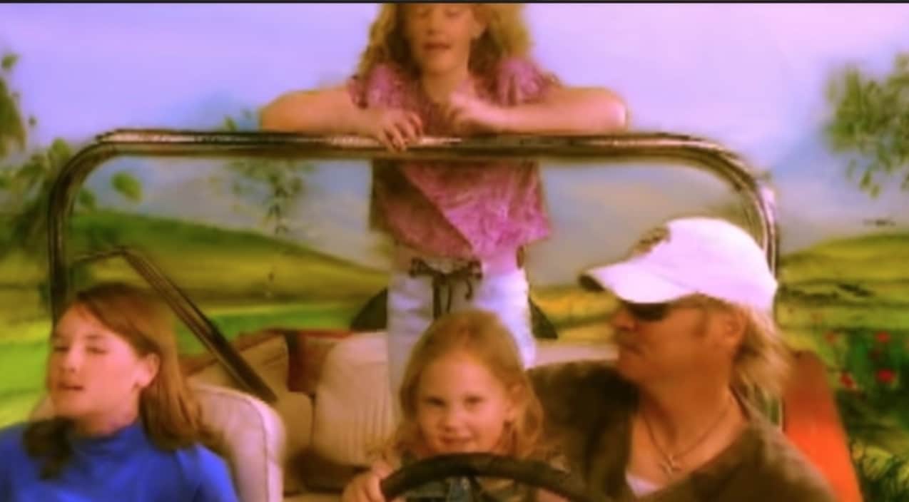 Alan Jackson Relives Memories With His Late Father In "Drive"