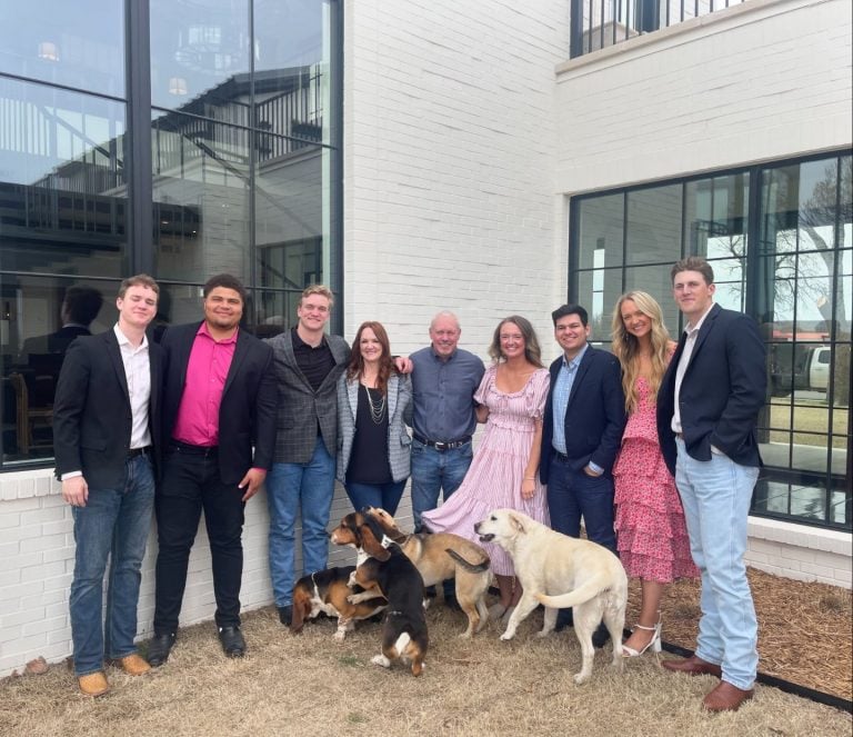 "Pioneer Woman" Ree Drummond Has Five Kids: Meet Them All