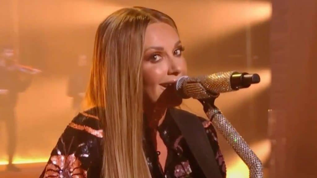 Country Music Made Her Do It: Carly Pearce Performs Latest Single at ...