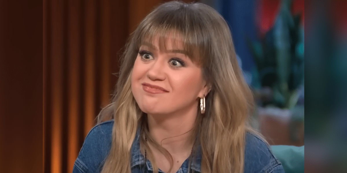Kelly Clarkson Reveals Why She's Loving Not Having A Man In Her Life
