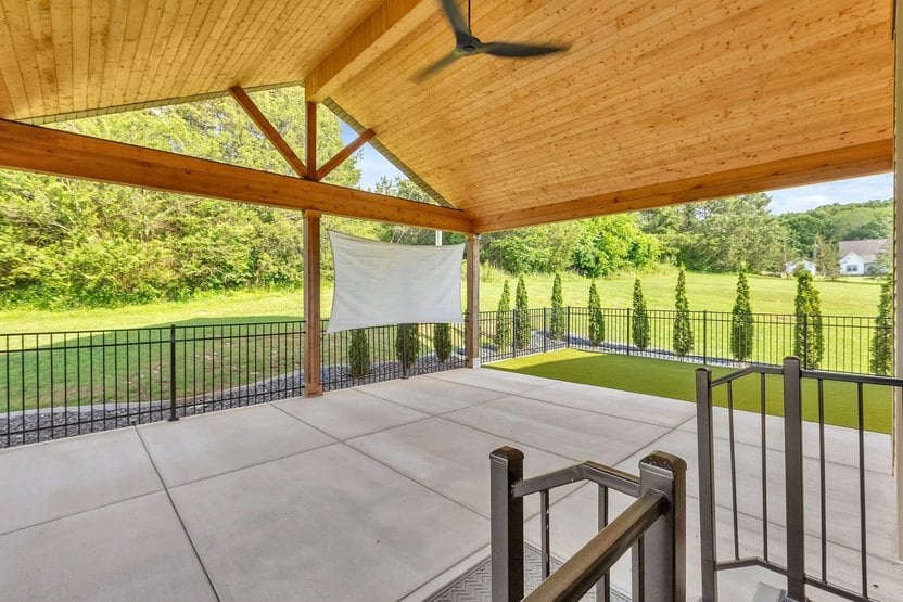 Gretchen Wilson Puts Stunning Tennessee Home Up For Sale