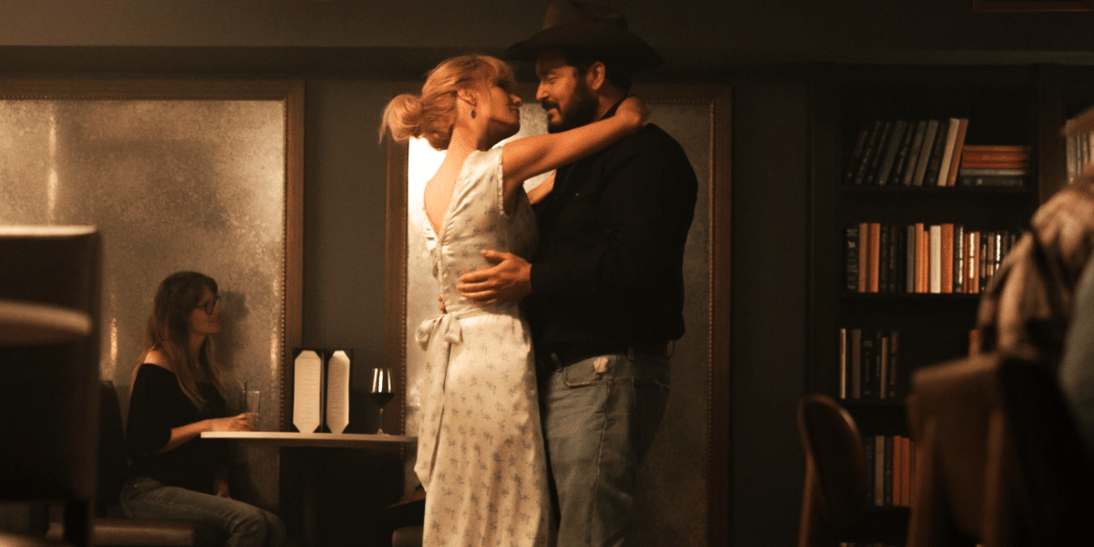 ‘Yellowstone’ Fans Divided Over New Spin-Off Starring Kelly Reilly ...