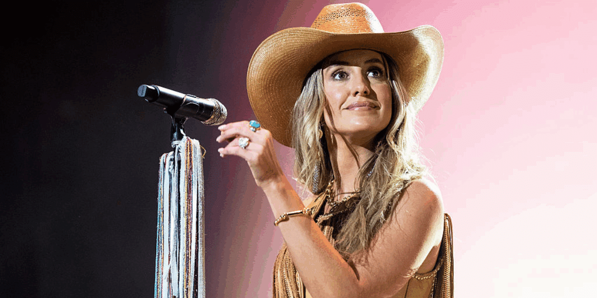 Lainey Wilson Reveals The Shocking Number Of Bell-Bottoms She Owns