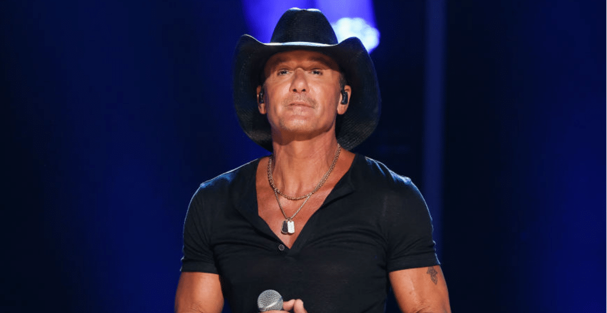 Tim McGraw Shaved His Head - See His New Bald Look