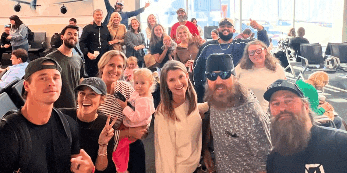 Taylor Swift & Travis Kelce's Relationship In Photos, Including Snapshots From Their Dreamy ...