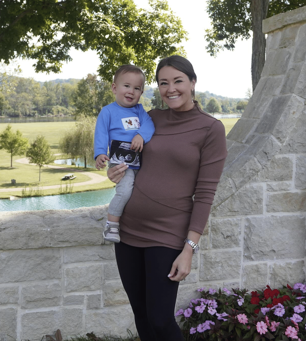 Alan Jackson’s Daughter, Mattie, Welcomes Baby #2 - Meet Her Darling ...