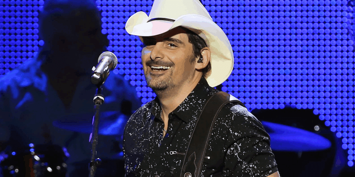 Brad Paisley's Wife Reveals The Unusual 8-Foot-Tall Gift He Requested ...