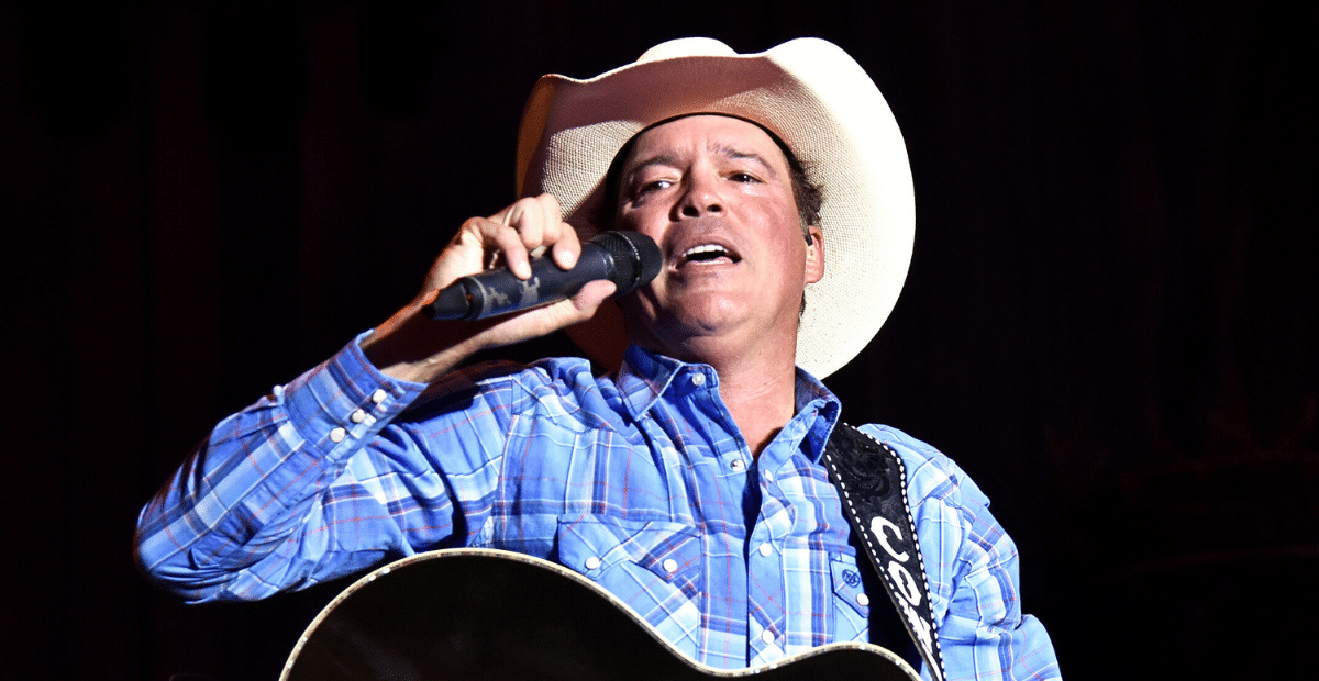 Clay Walker Admits He's Facing A "Rough Patch" In MS Battle, Says He's ...